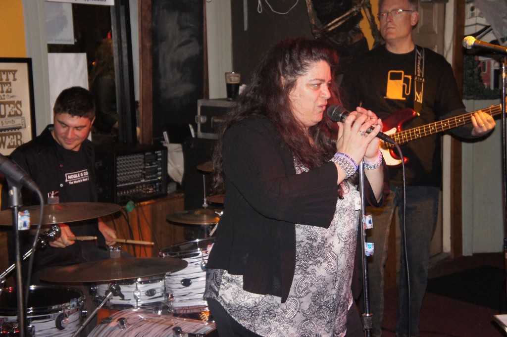 Lisa Marie & All Shook Up boogied for Village Trestle Halloween bash ...